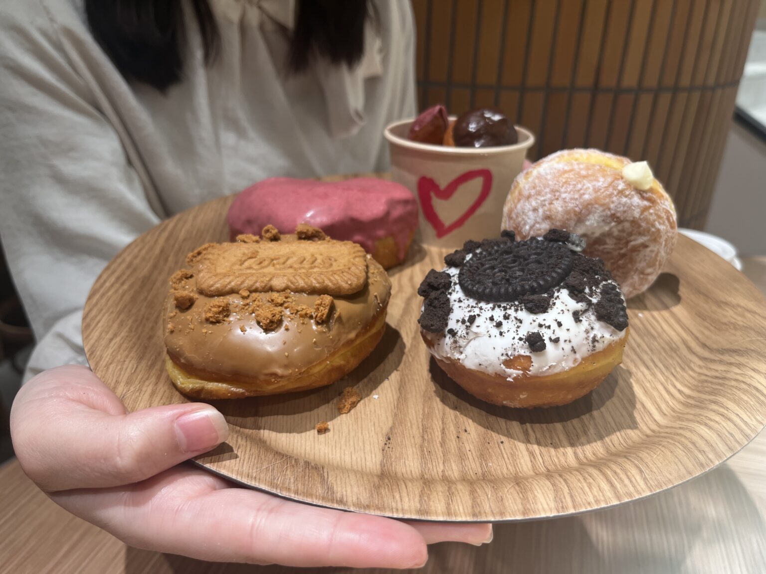 生ドーナツ専門店『WeLoveDonut』の3号店がホワイティ梅田にOPEN！【11/29】 | 大阪キタじゃーなる
