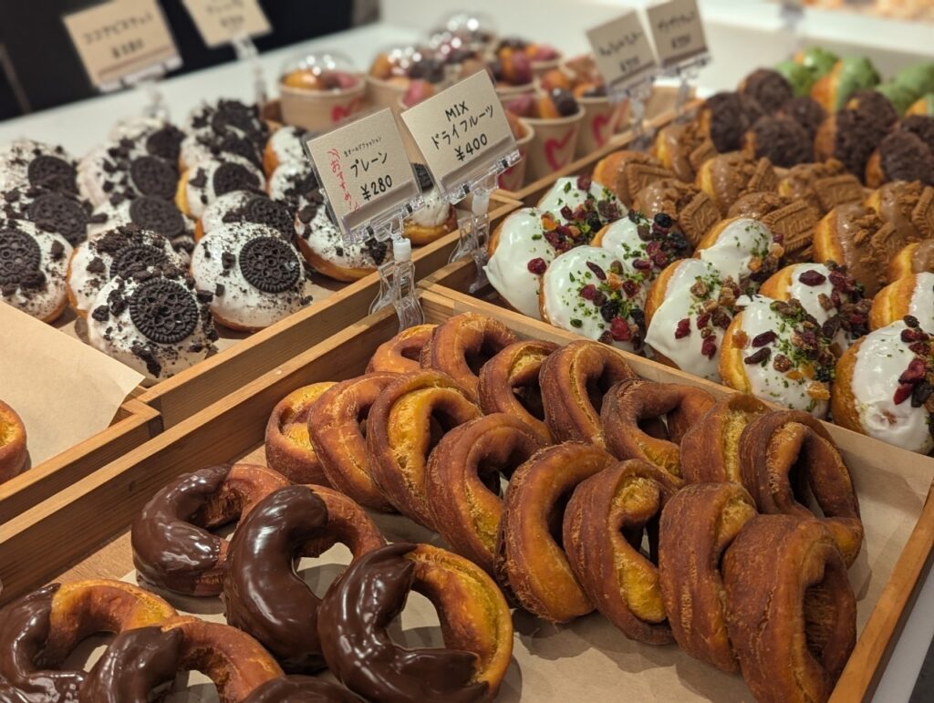 生ドーナツ専門店『WeLoveDonut』の3号店がホワイティ梅田にOPEN！【11/29】 | 大阪キタじゃーなる