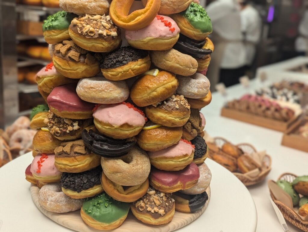 生ドーナツ専門店『WeLoveDonut』の3号店がホワイティ梅田にOPEN！【11/29】 | 大阪キタじゃーなる